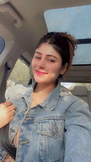 smriti rajput 🦋 (@smritiraj12) | Snapchat Stories, Spotlight & Lenses