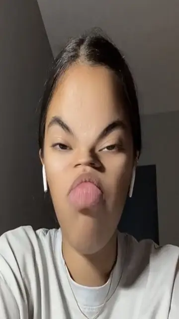 co2nreal (@co2nreaal) | Snapchat Stories, Spotlight & Lenses