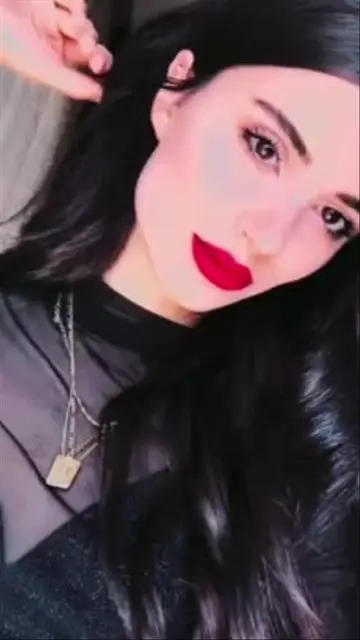 Shabnam Layek (@shabnamlayek42) | Snapchat Stories, Spotlight & Lenses