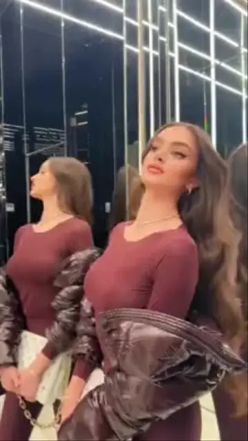 جوجو In Milan💜 (@jennychallita) | Snapchat Stories, Spotlight & Lenses